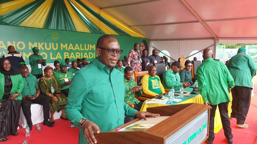 Sibuka FM - Sauti ya Jamii Afrika Mashariki